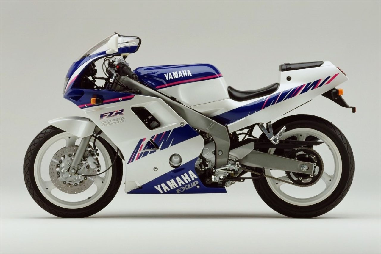 1991 Yamaha FZR250R – Arena Motosikal