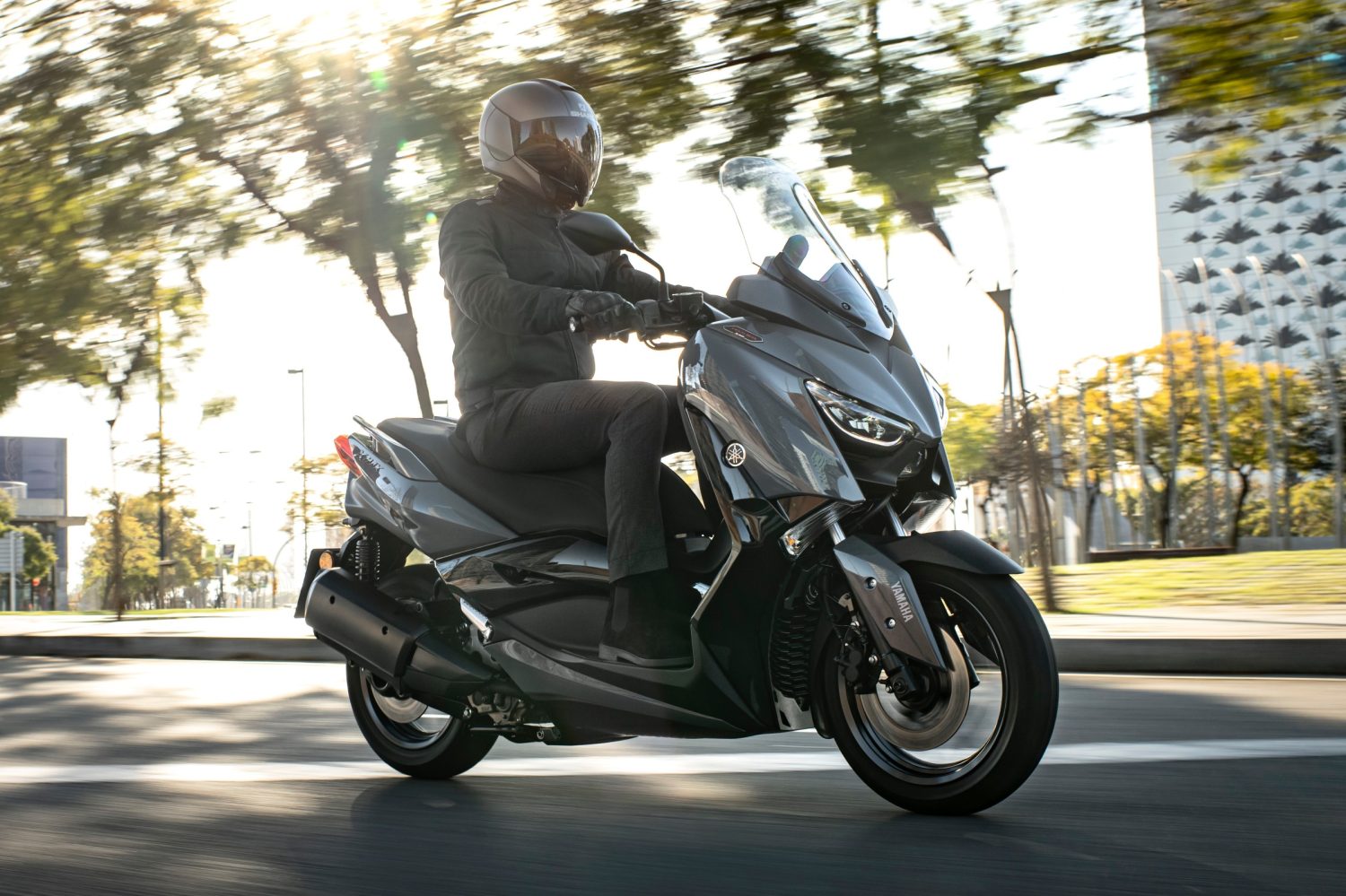 2022 Yamaha XMAX 300 Tech MAX – Arena Motosikal