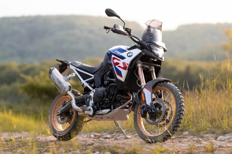 BMW Motorrad memperkenalkan BMW F 800 GS, BMW F 900 GS dan BMW F 900 GS ...
