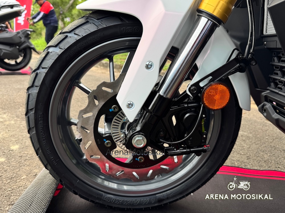SYM ADXTG400 Adventure Scooter Arena Motosikal – 2 – Arena Motosikal