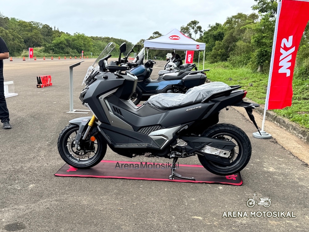 SYM ADXTG400 Adventure Scooter Arena Motosikal – 37 – Arena Motosikal