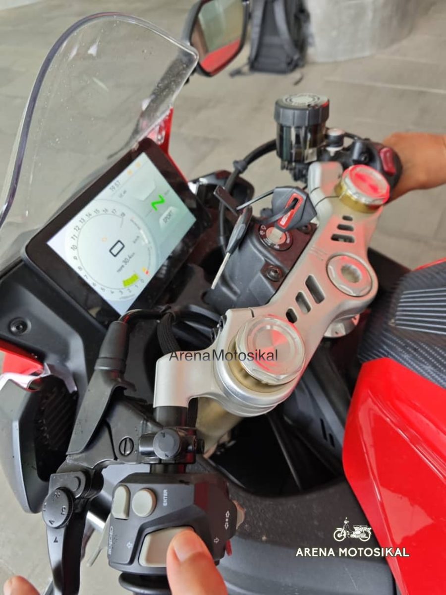 qjmotor srk250 rd – 9 – Arena Motosikal