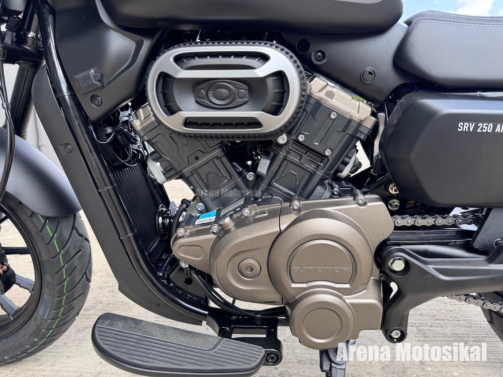 QJMOTOR SRV 250 AMT (2025): Cruiser dengan kotak gear Auto-Manual ...